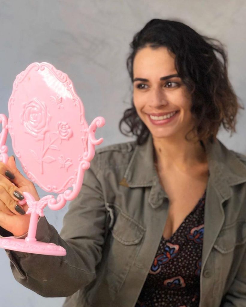 Design De Sobrancelhas Bárbara Louzada